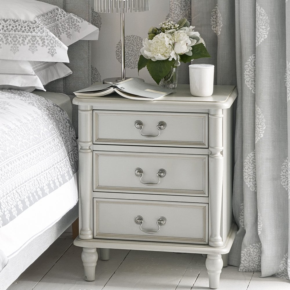 Clifton Dove Grey 3 Drawer Bedside Table – Decor Lighting